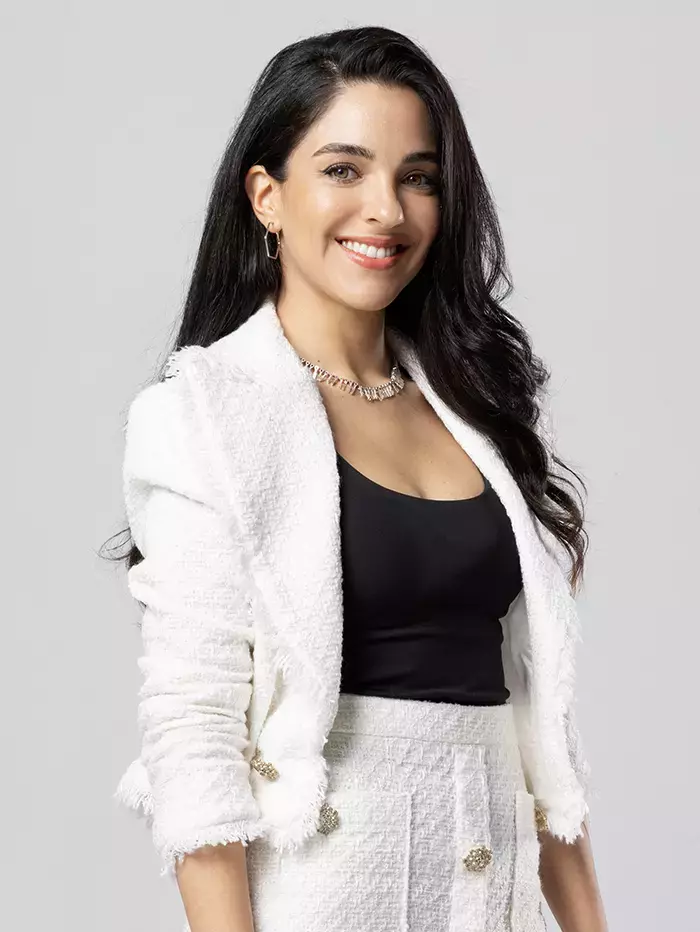 Bambaşka Biri Dizisi Oyuncuları ve Karakterleri (Resimli Tam Liste ...